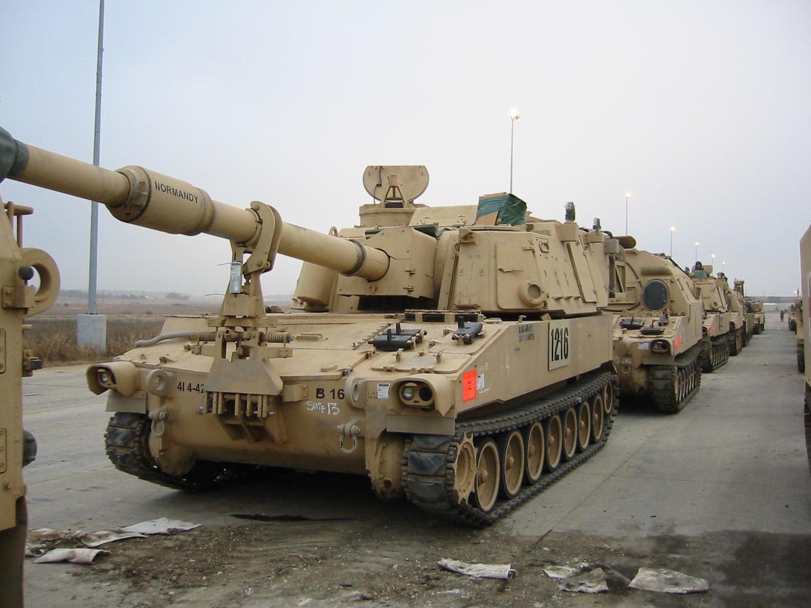 BEMIL 사진 자료실 - 유용원의 군사세계